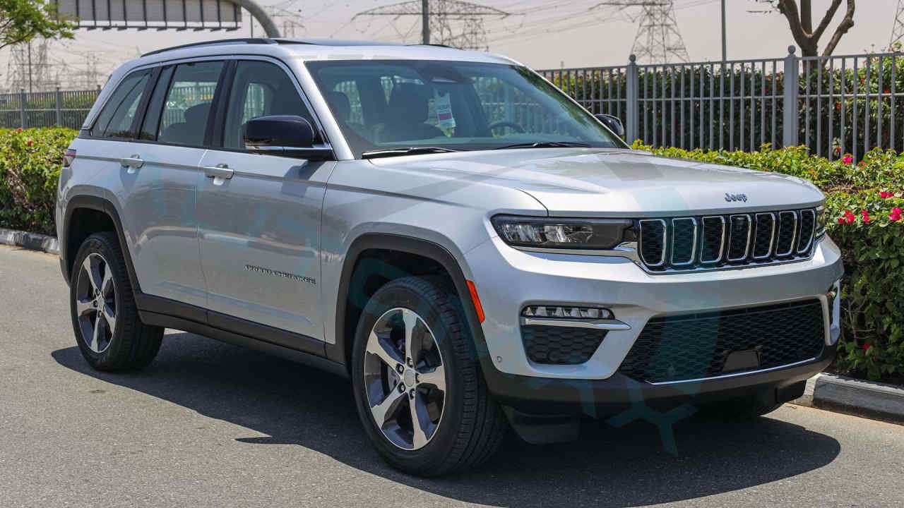 2024 Jeep Grand Cherokee Limited | Silver Zynith Color| Automax®