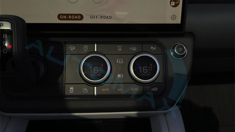 2026 Land Rover Defender 110 X-Dynamic SE P300 | Grey Color | Automax®